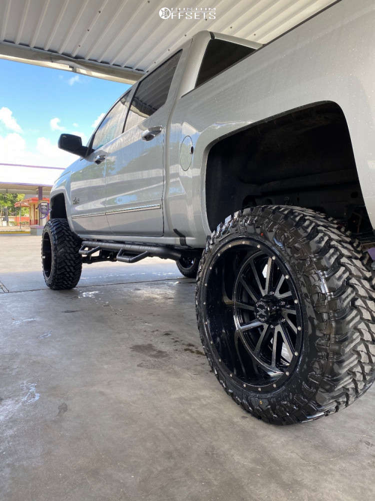 2018 Chevrolet Silverado 1500 with 22x12 -44 Xtreme Force Xf3 and 35/12 ...