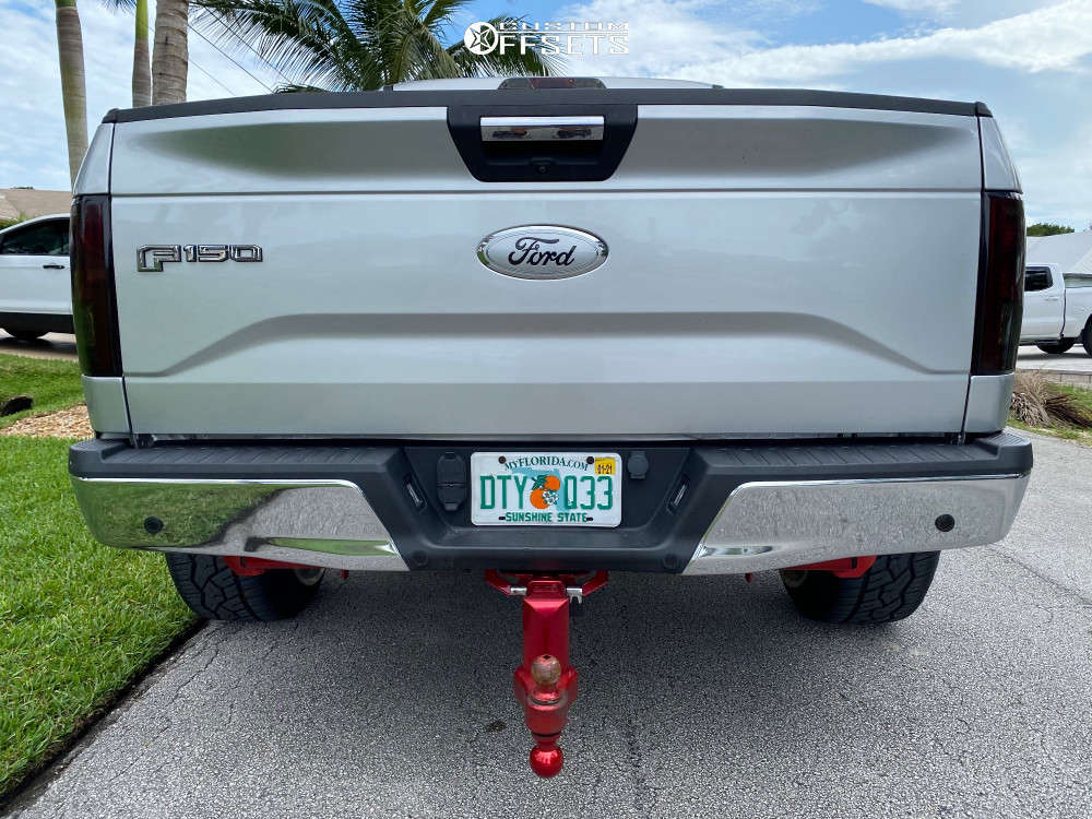 2015 Ford F-150 with 22x14 -76 Dropstars Forged F60p1 and 305/45R22 ...