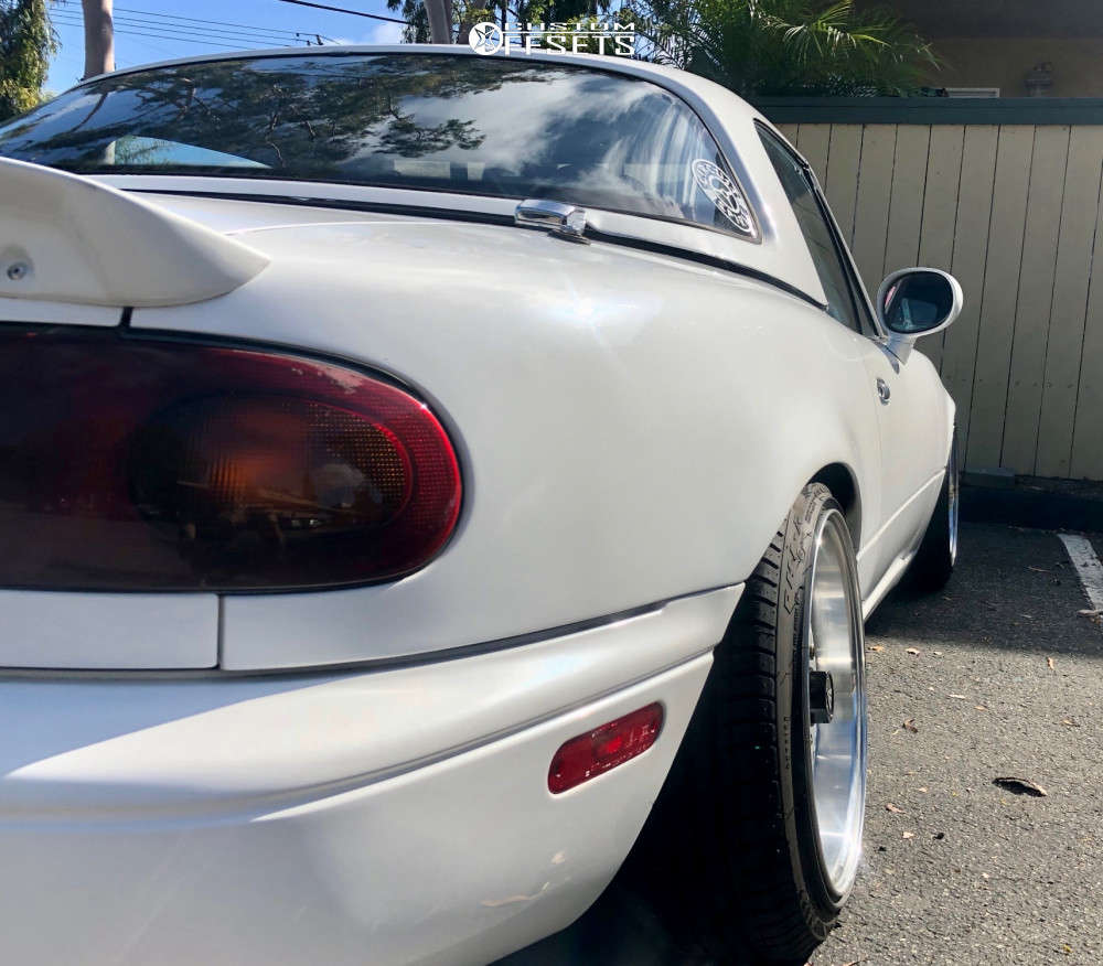 1993 Mazda MX-5 Miata with 15x8 25 Enkei 92 and 195/45R15 Toyo Tires ...