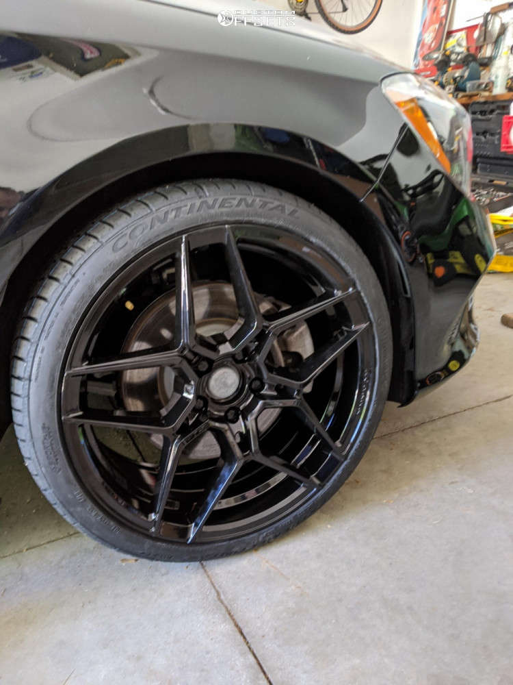 2019 Mercedes-Benz CLA250 with 19x8.5 42 Rohana Rfx11 and 235/35R19 ...