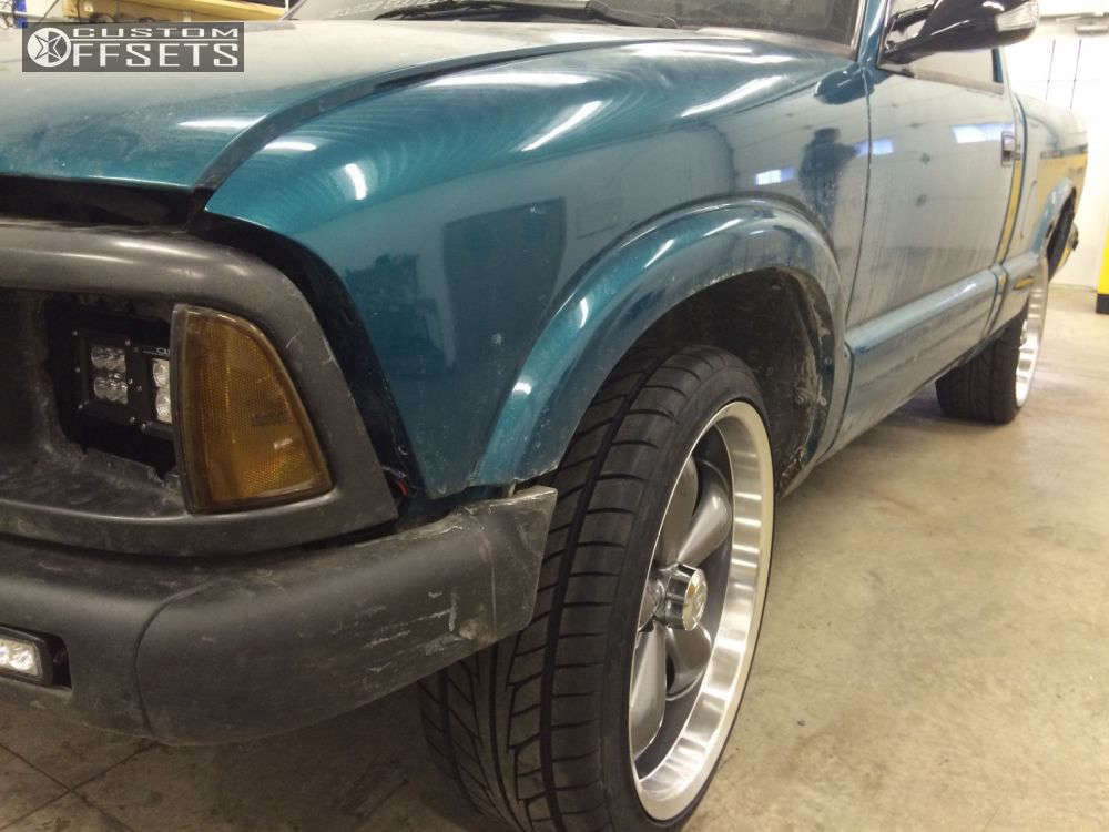 1994 Chevrolet S10 with 20x9.5 10 Vision Legend 5 and 255/35R20 Nitto ...