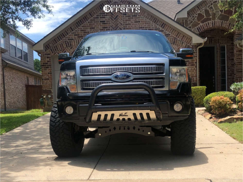 2009 Ford F-150 with 20x10 -18 Fuel Covert and 37/13.5R20 Nitto Trail ...