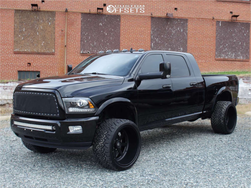 2013 Ram 2500 with 24x14 -81 Fuel Forged Ff09 and 33/14.5R24 Venom ...