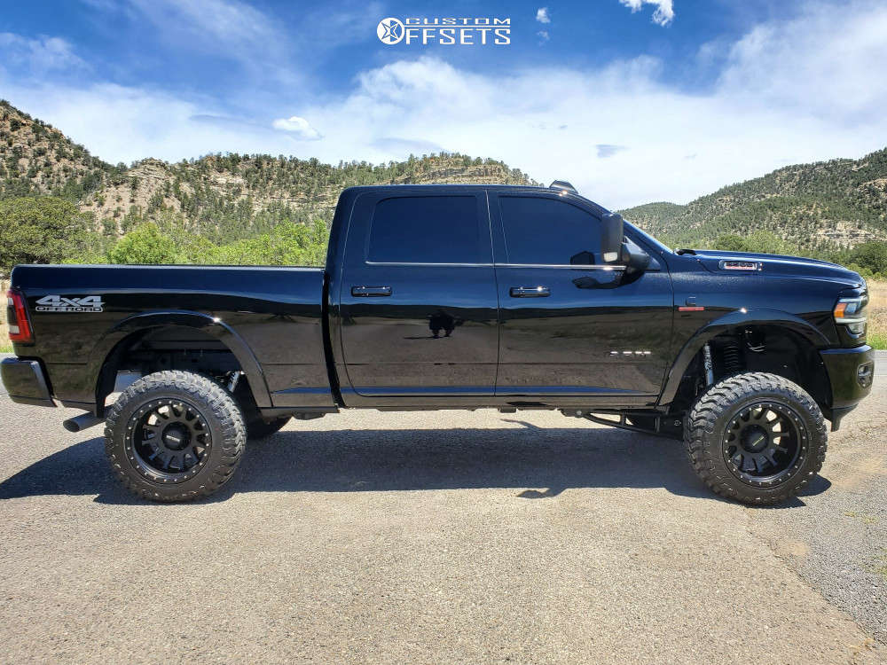 2019 Ram 2500 with 20x12 -52 Method Mr605 and 35/12.5R20 Atturo Trail ...
