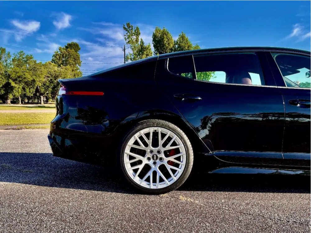 2022 Kia Stinger with 20x9 35 ESR Rf11 and 255/35R20 Toyo Tires Proxes ...