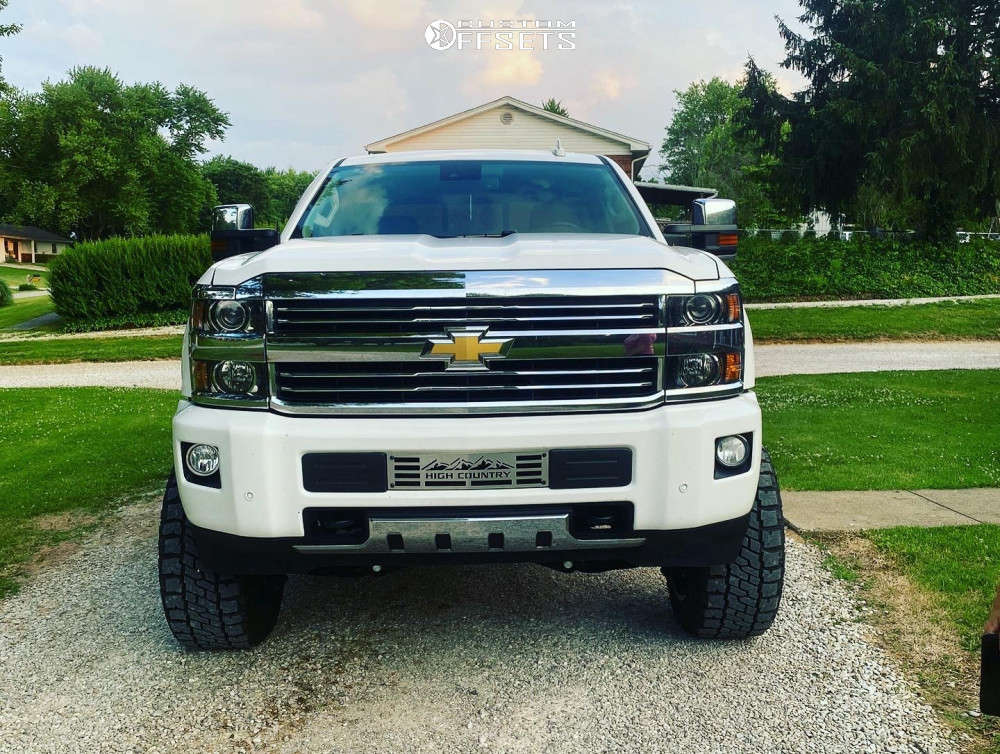 2016 Chevrolet Silverado 2500 HD with 20x12 -44 TIS 544MB and 305/55R20 ...