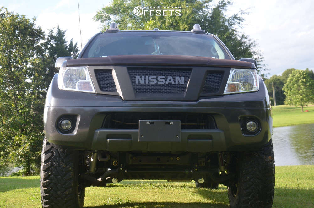 2013 Nissan Frontier with 18x9 20 Fuel Rebel and 33/12.5R18 Toyo Tires ...