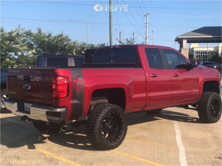 2018 Chevrolet Silverado 1500 with 20x10 -24 Moto Metal Mo970 and 305 ...