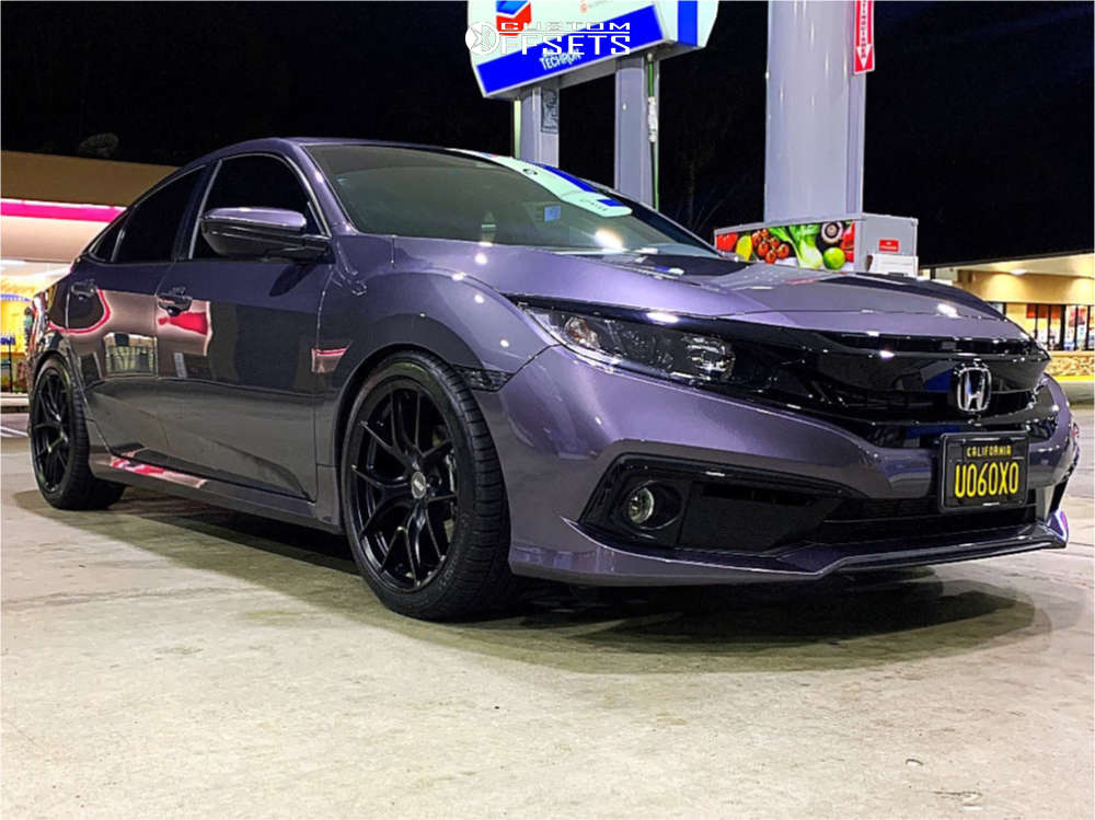2019 Honda Civic with 18x8.5 30 ESR Rf2 and 235/40R18 Michelin Pilot ...