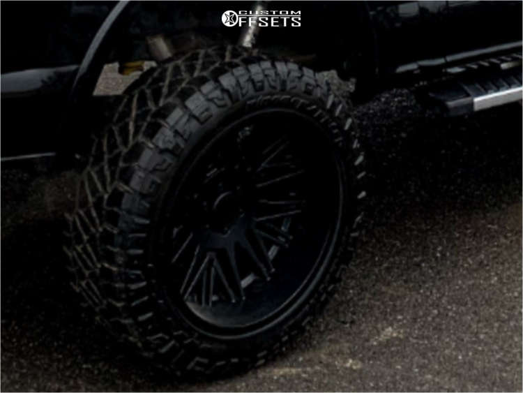 2019 Ford F-150 with 22x12 -51 Cali Offroad Rawkon and 35/12.5R22 Nitto ...