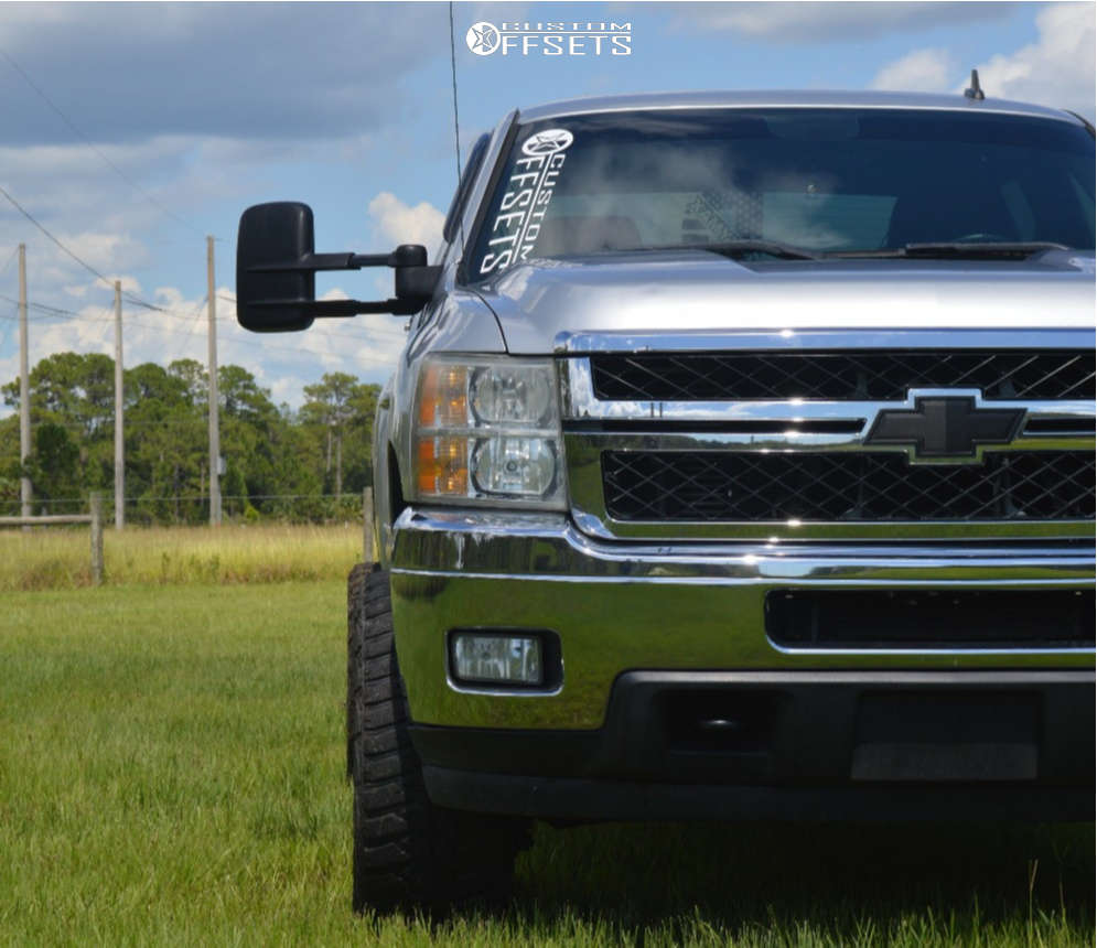 2011 Chevrolet Silverado 2500 HD with 20x10 -25 RBP Silencer and 33/12 ...