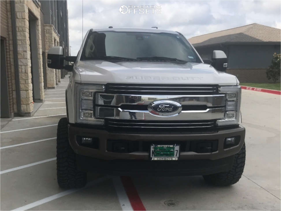 2017 Ford E-250 Super Duty with 22x12 -44 Hostile Demon and 35/12.5R22 ...
