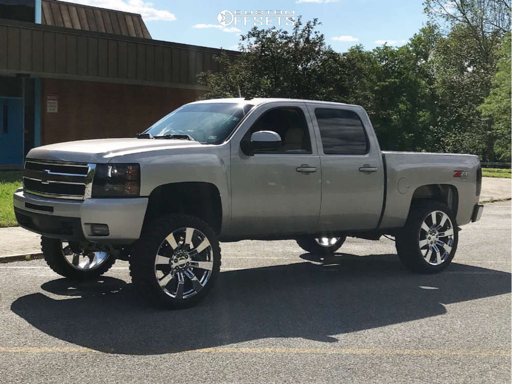2009 Chevrolet Silverado 1500 with 24x10 0 Denali Reps A04 and 35/12 ...