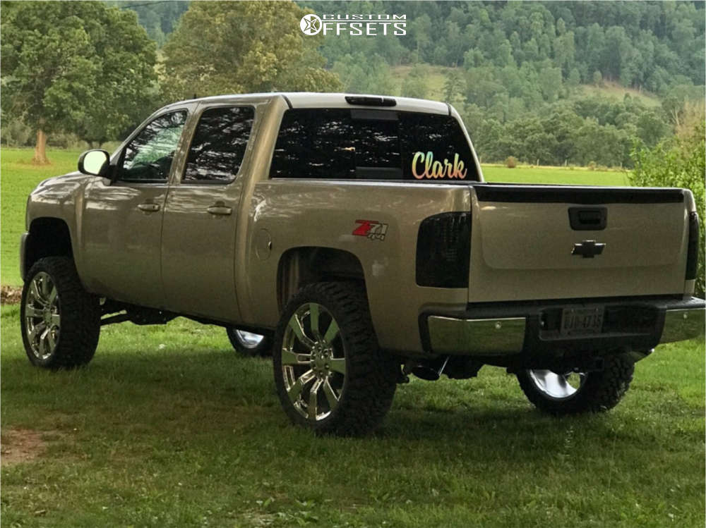 2009 Chevrolet Silverado 1500 with 24x10 0 Denali Reps A04 and 35/12 ...