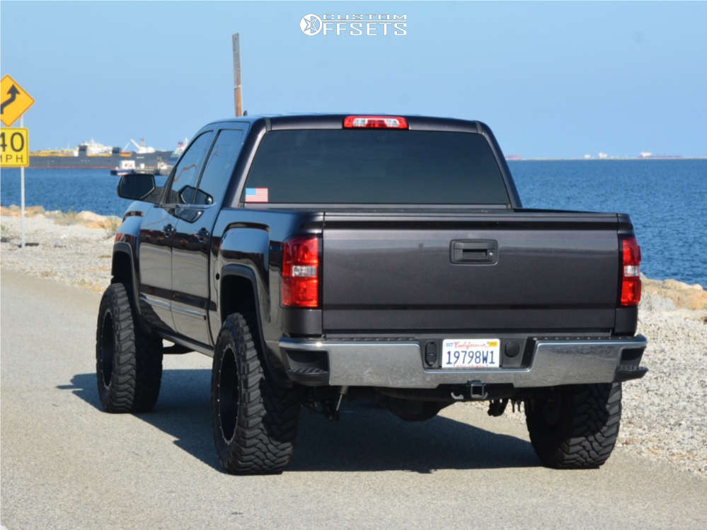 2015 GMC Sierra 1500 with 20x10 -24 Method Mr606 and 35/12.5R20 Toyo ...