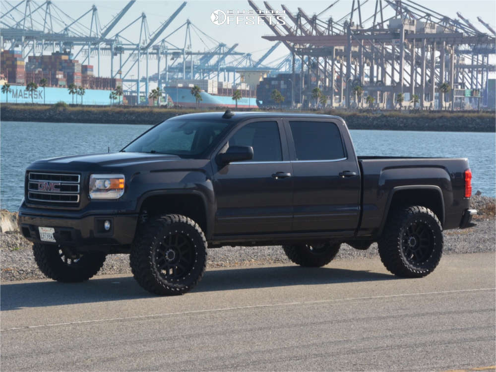 2015 GMC Sierra 1500 with 20x10 -24 Method Mr606 and 35/12.5R20 Toyo ...