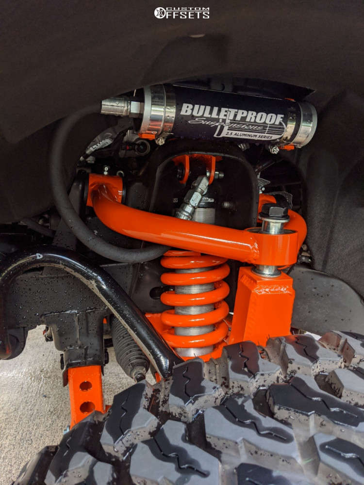 2020 Chevrolet Colorado with 22x14 -76 Grid GF10 and 33/14.5R22 Fury ...