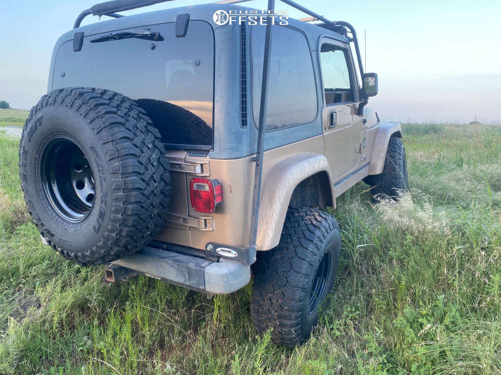 2000 Jeep TJ with 15x10 -39 Vision Soft 8 and 35/12.5R15 Falken ...