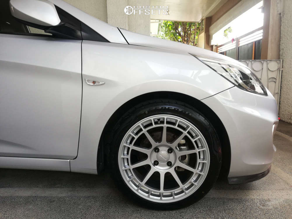 2017 Hyundai Accent with 17x7.5 42 Rota Recce and 205/45R17 Federal ...