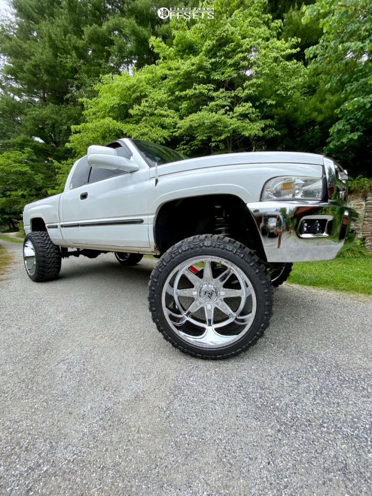 1999 Dodge Ram 1500 with 24x14 -76 Dropstars 655c and 37/13.5R24 ...