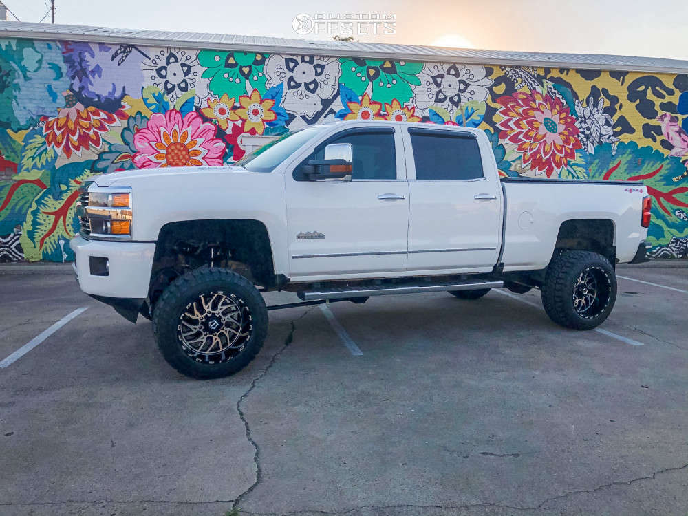 2016 Chevrolet Silverado 2500 HD with 20x12 -44 TIS 544MB and 305/55R20 ...