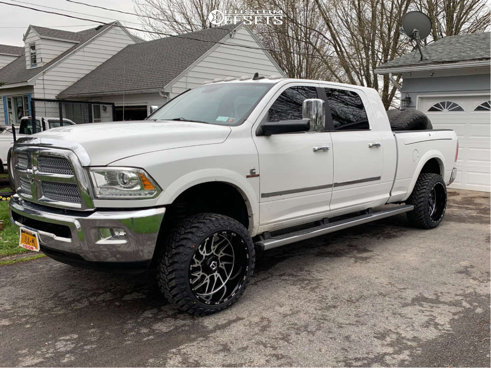 2013 Ram 3500 with 22x12 -44 TIS 544BM and 33/12.5R22 Atturo Trail ...