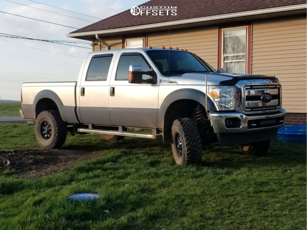 2016 Ford F-250 Super Duty with 17x9 -12 Mayhem Warrior and 35/12.5R17 Toyo Tires Open Country M ...