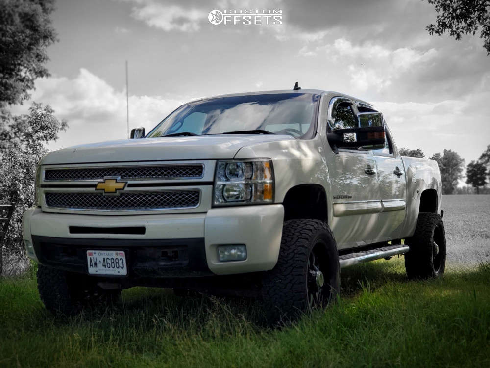 2013 Chevrolet Silverado 1500 with 20x10 -25 RBP 96r and 32/11.5R20 ...