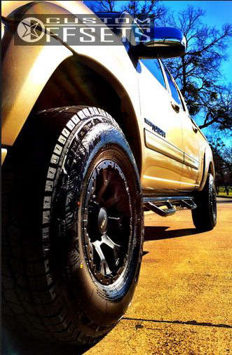 2006 Toyota Tundra with 16x9 -12 Helo HE878 and 285/75R16 Capitol All ...