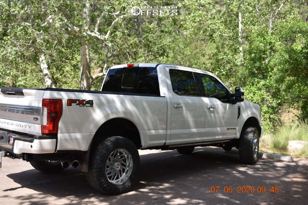 2018 Ford F-250 Super Duty with 20x10 -19 Hostile Jigsaw and 35/12.5R20 ...