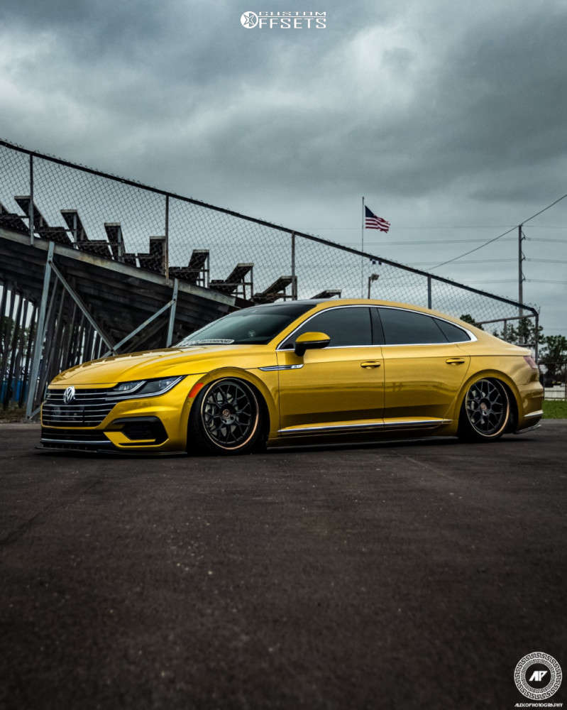 2019 Volkswagen Arteon with 20x9 35 Revolve Sub No. 54 and 225/35R20 ...