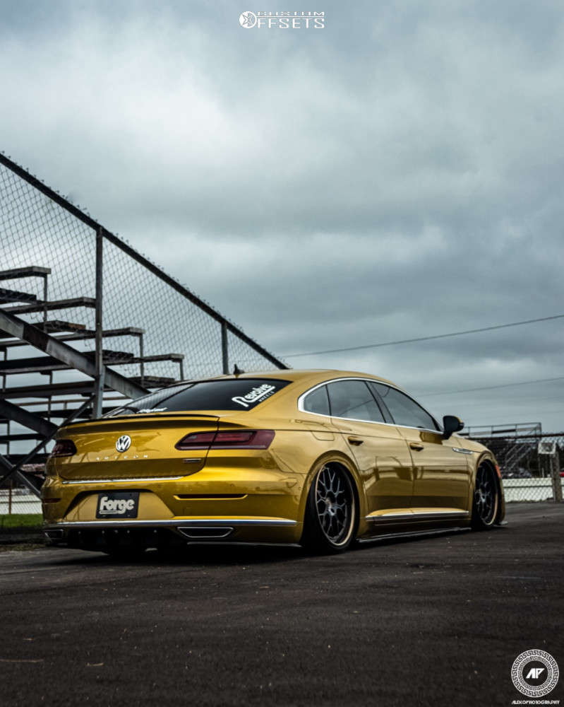 2019 Volkswagen Arteon with 20x9 35 Revolve Sub No. 54 and 225/35R20 ...