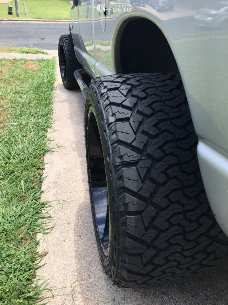 2008 Dodge Ram 1500 with 22x14 -76 American Truxx Ninja and 33/14.5R22 ...