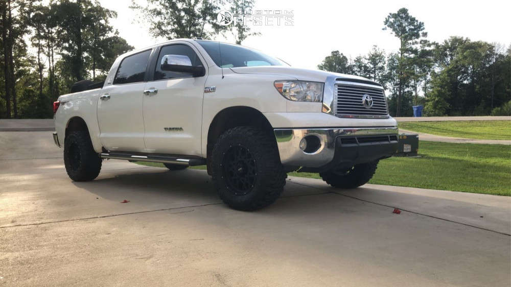 2010 Toyota Tundra With 6 Inch Lift And 33 Inch Tires 2003 Toyota