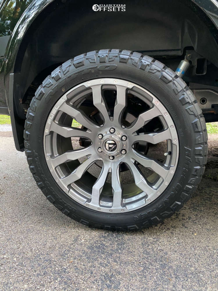2018 Ford F-150 with 22x10 -18 Fuel Blitz and 33/12.5R22 Nitto Ridge ...