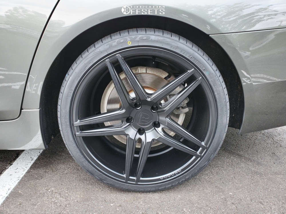 2014 BMW 528i XDrive with 20x9 20 Rohana Rc8 and 245/35R20 Toyo Tires ...