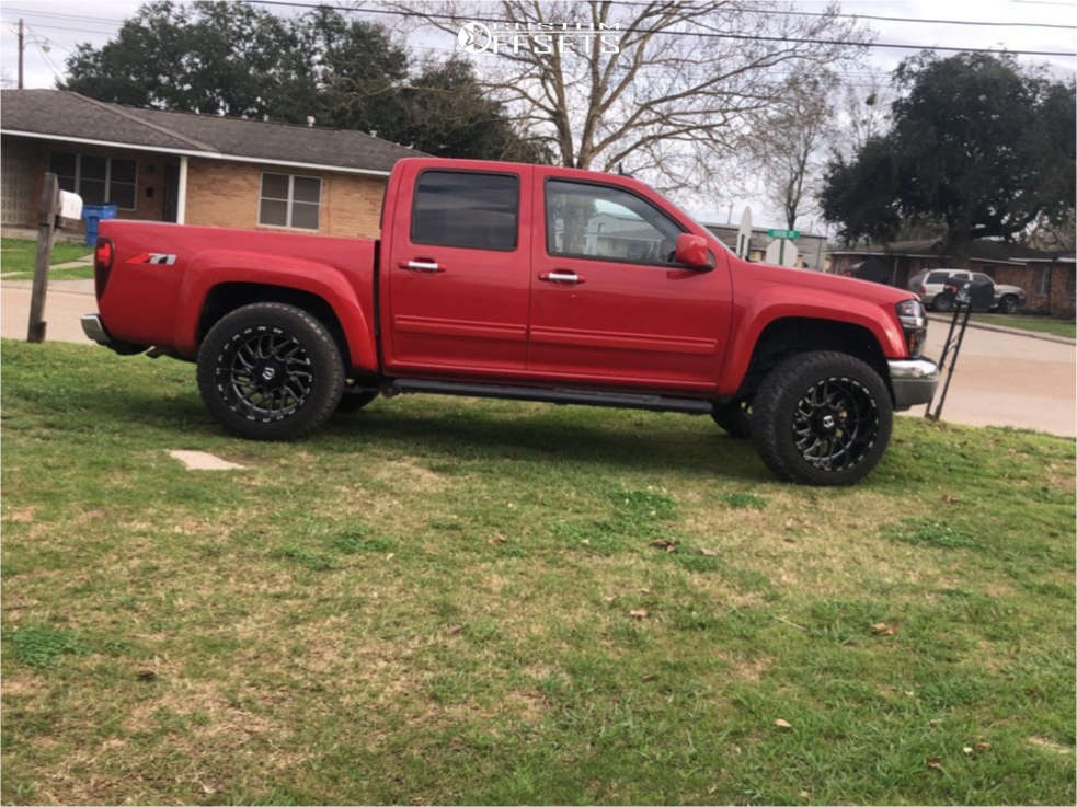 2010 Chevrolet Colorado with 20x12 -44 TIS 544 and 33/12.5R20 Fury ...