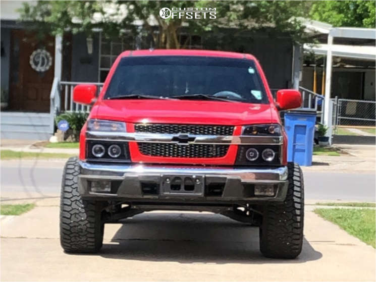 2010 Chevrolet Colorado with 20x12 -44 TIS 544 and 33/12.5R20 Fury ...