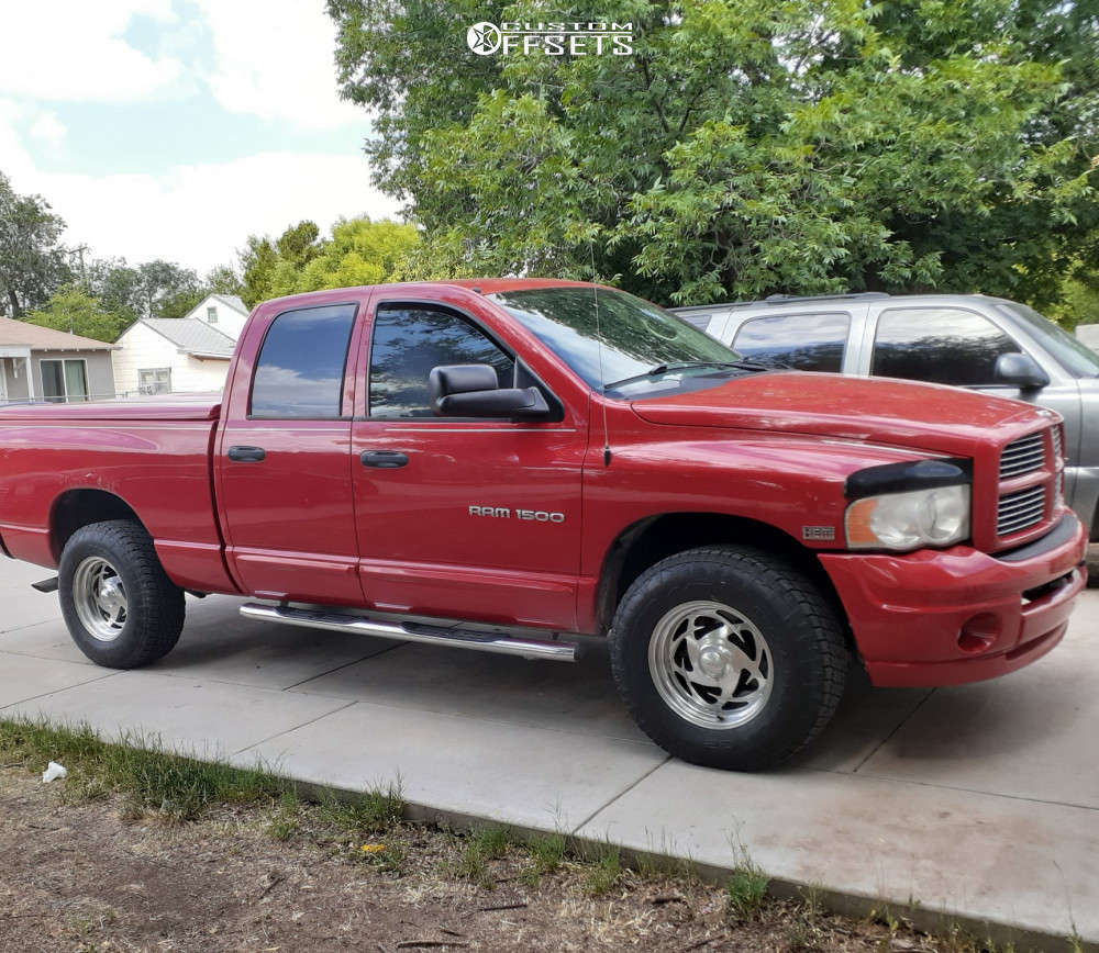 2005 Dodge Ram 1500 with 17x10 0 Eagle Alloy Series 203 and 285/70R17 ...