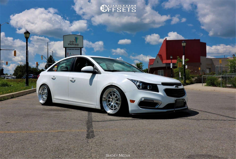 2015 Chevrolet Cruze with 18x9.5 30 Aodhan Ah04 and 215/35R18 Altenzo ...
