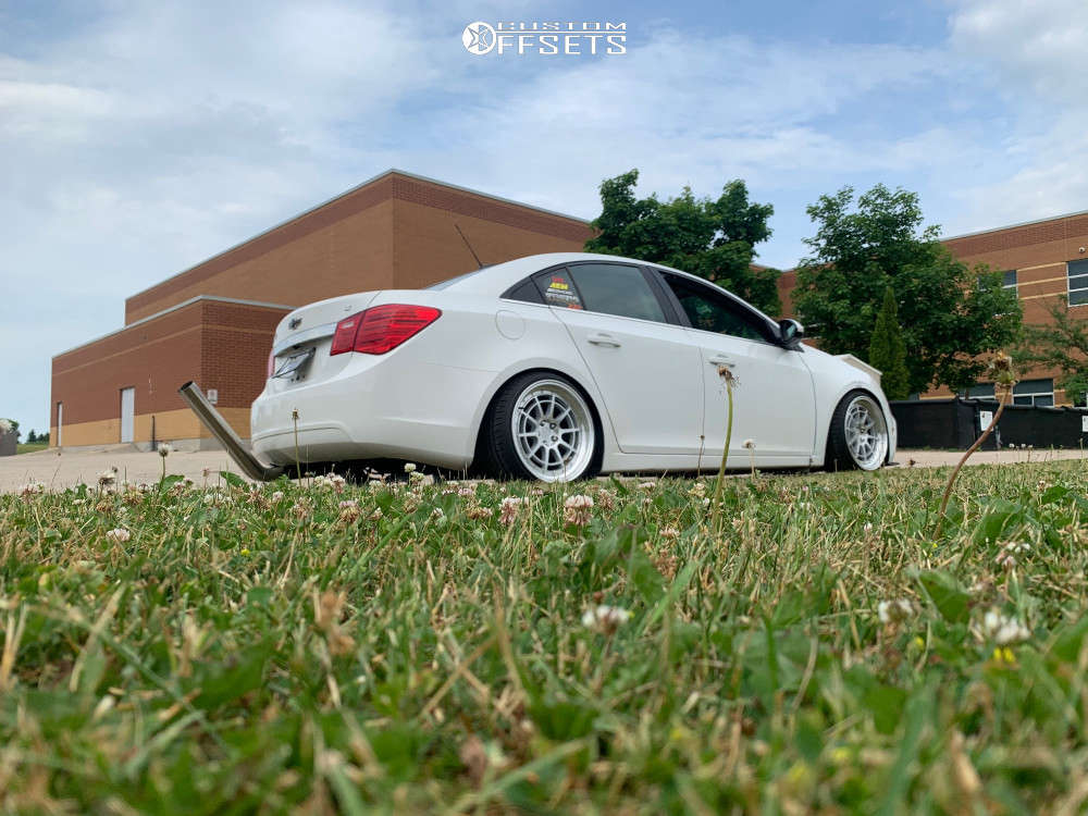 2015 Chevrolet Cruze with 18x9.5 30 Aodhan Ah04 and 215/35R18 Altenzo ...