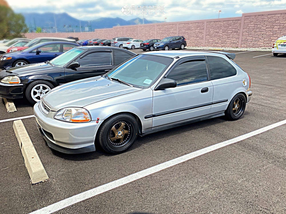 1998 Honda Civic with 15x8 25 AVID1 AV19 and 195/50R15 Crosswind ...