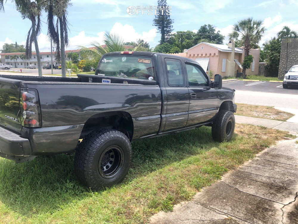 2004 Chevrolet Silverado 1500 with 16x10 -38 Pro Comp Series 252 and ...