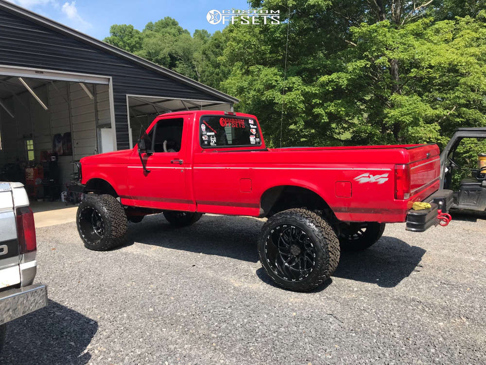 1995 Ford F-250 with 22x14 -76 TIS 544BM and 35/13.5R22 Venom Power ...