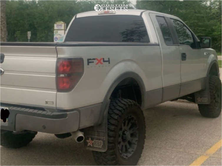 2010 Ford F-150 with 20x9 -12 XD Misfit and 35/13.5R20 RBP Repulsor Mt ...