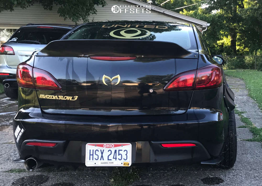 2011 Mazda 3 with 18x9.5 22 Aodhan DS06 and 225/40R18 Achilles Atr ...