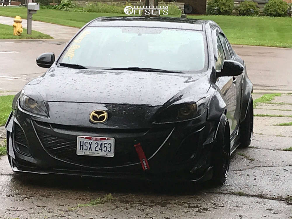 2011 Mazda 3 with 18x9.5 22 Aodhan DS06 and 225/40R18 Achilles Atr ...