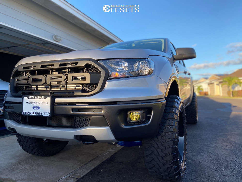 2020 Ford Ranger with 20x9.5 -6 Pro Comp Series 42 and 33/12.5R20 Toyo ...