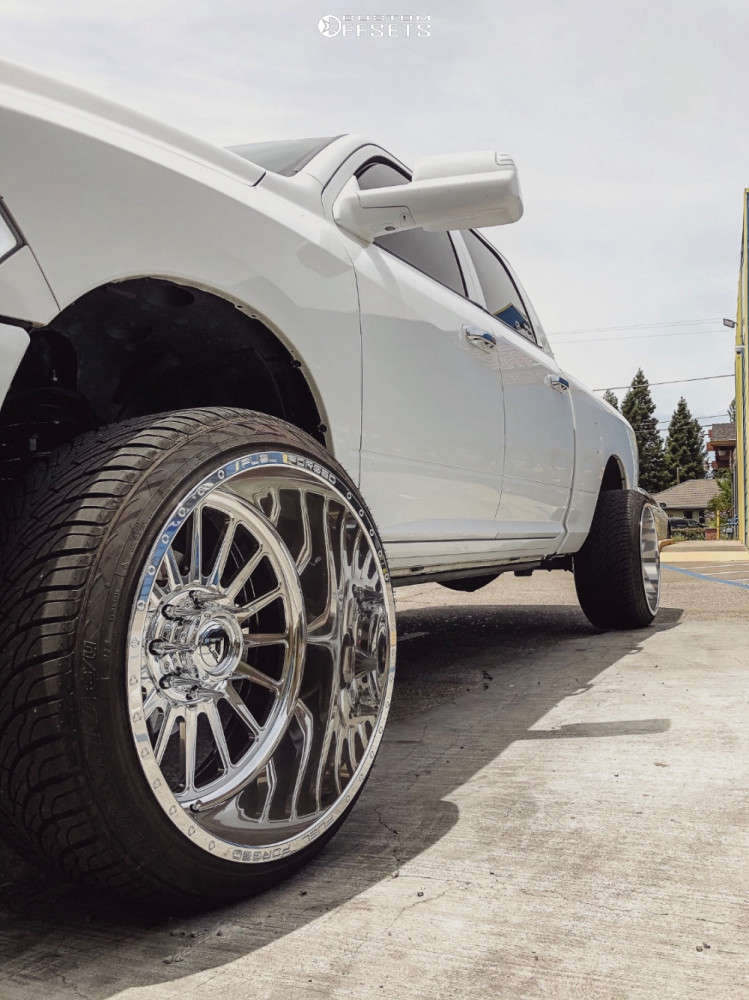 2012 Ram 2500 with 26x14 -76 Fuel Forged Ff75 and 305/35R26 Federal ...