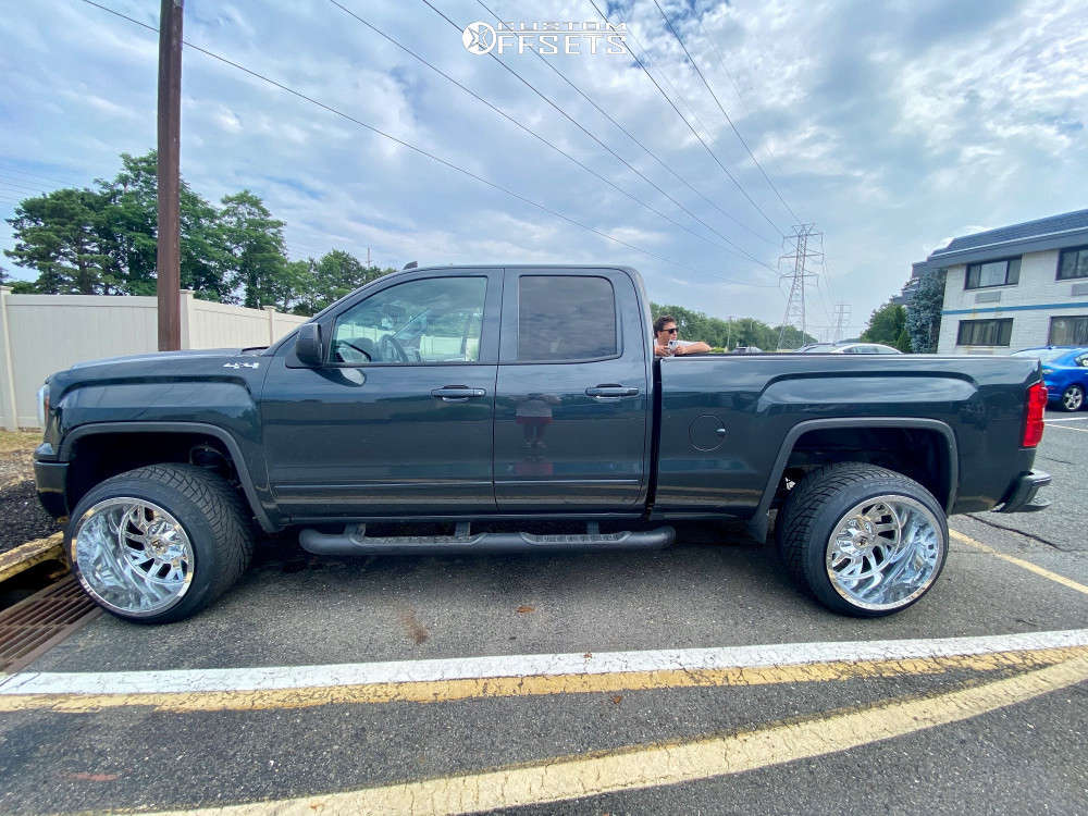 2017 GMC Sierra 1500 with 22x14 -76 RBP 65r and 305/40R22 Toyo Tires ...